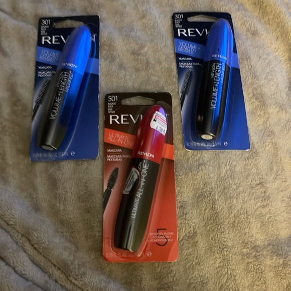 Revlon | Makeup | New Revlon Mascara Bundle Host Pick | Poshmark